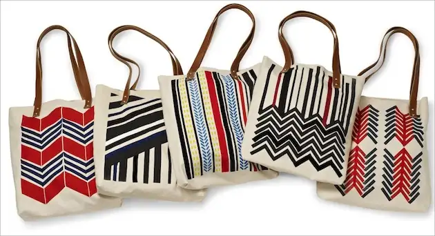 How to Create the Best Gift Bags for Guests & Bridesmaids