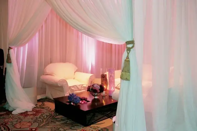 The Loveliest Lounge Areas for Weddings