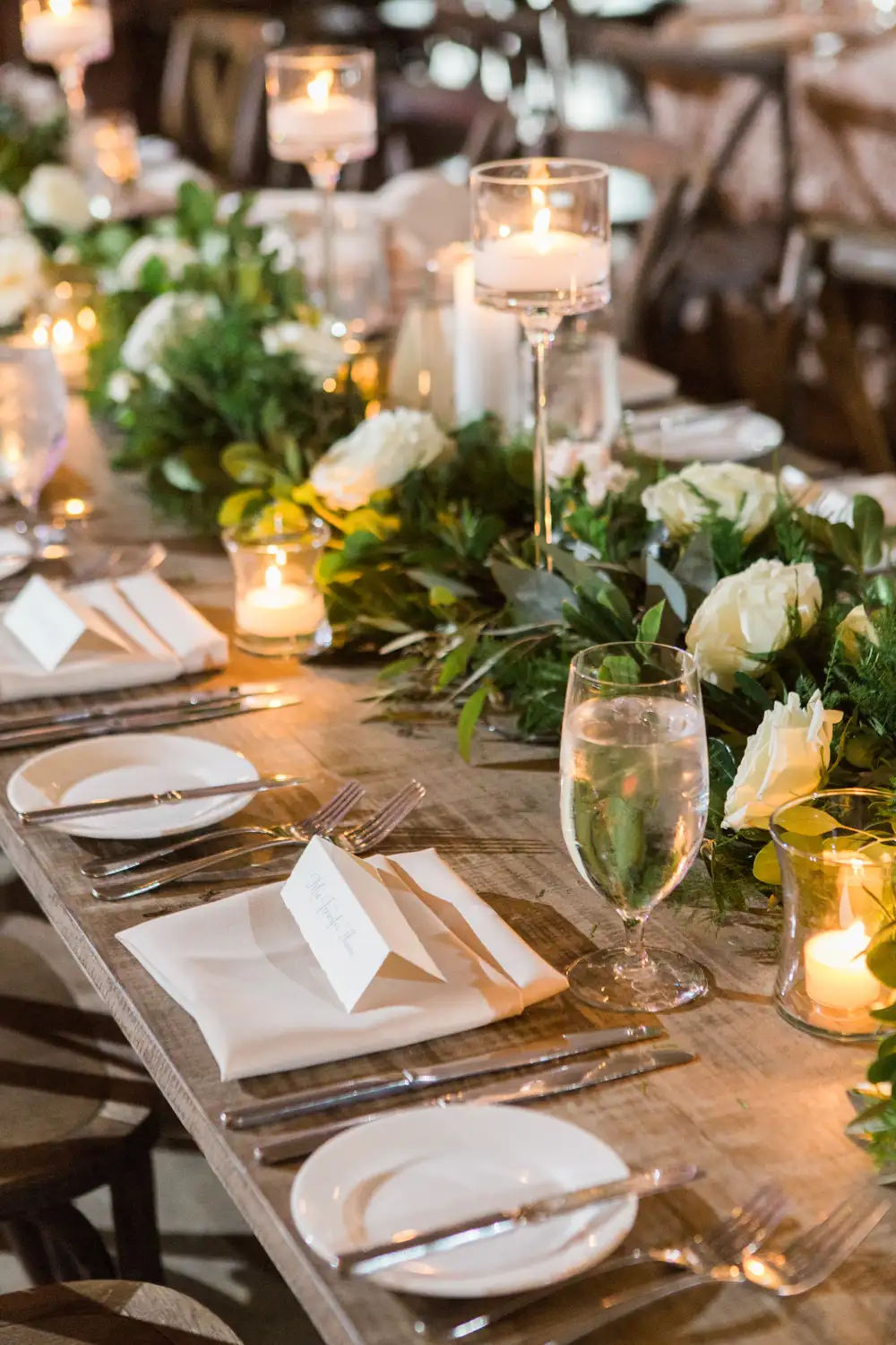 Beautiful Wedding Reception Tables That Don't Have Linens