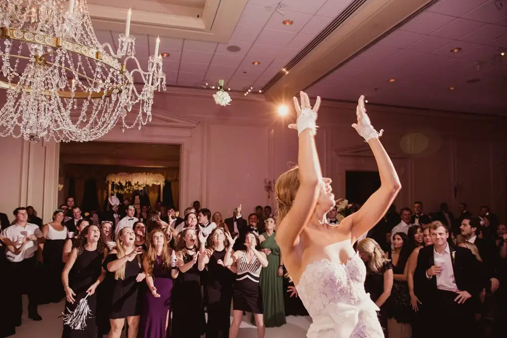 Bride and Groom Introduction Wording Advice - Inside Weddings