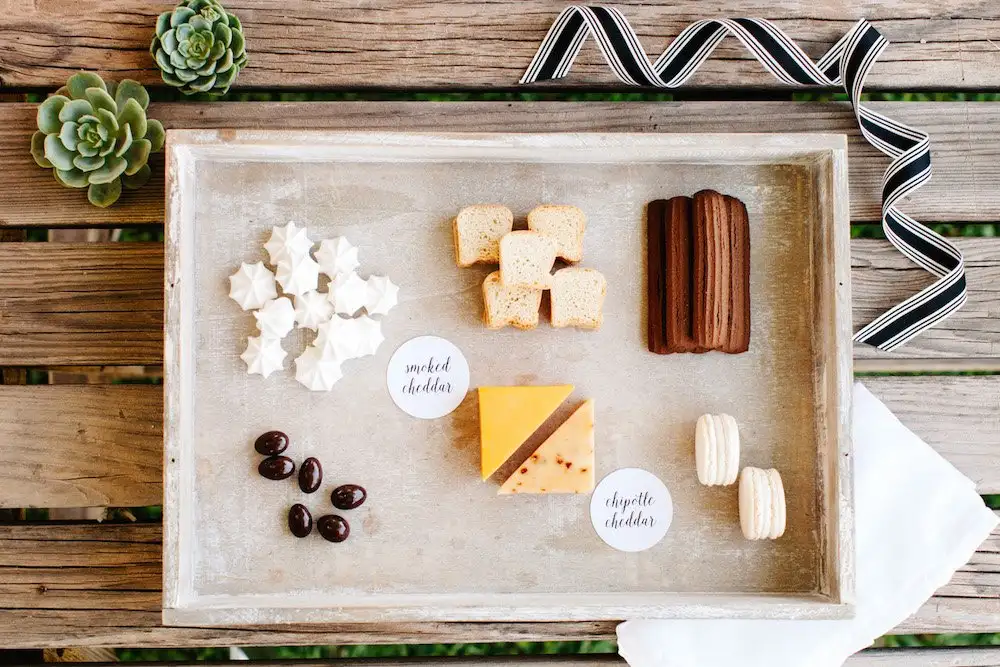 How to Create the Ultimate Cheese Board for Your Wedding