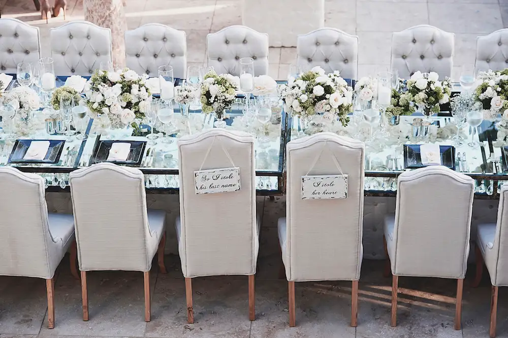 10 Chair Ideas to Add Glamour to Your Wedding