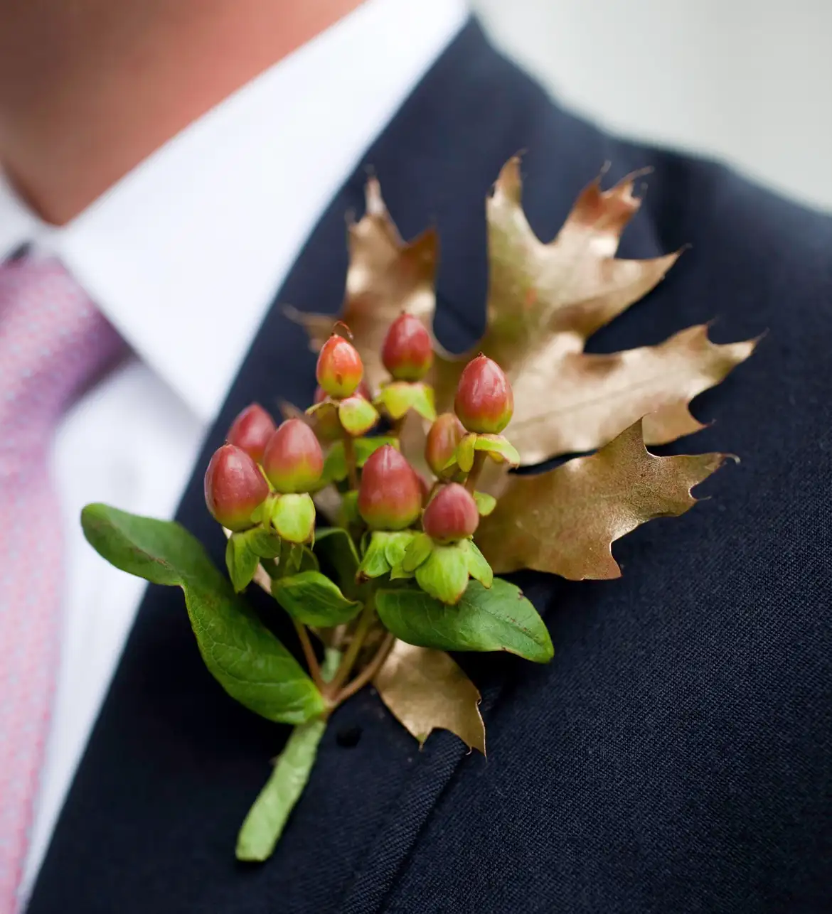 Autumnal Boutonniere Designs for Fall Weddings