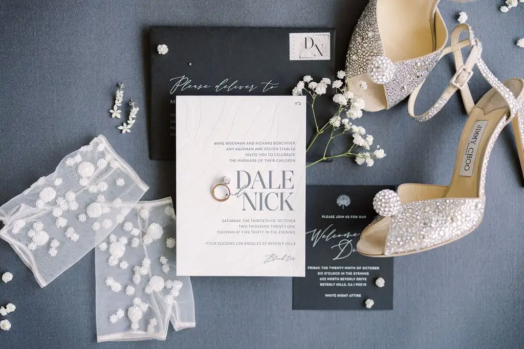 Modern + Contemporary Wedding Invitations | Inside Weddings