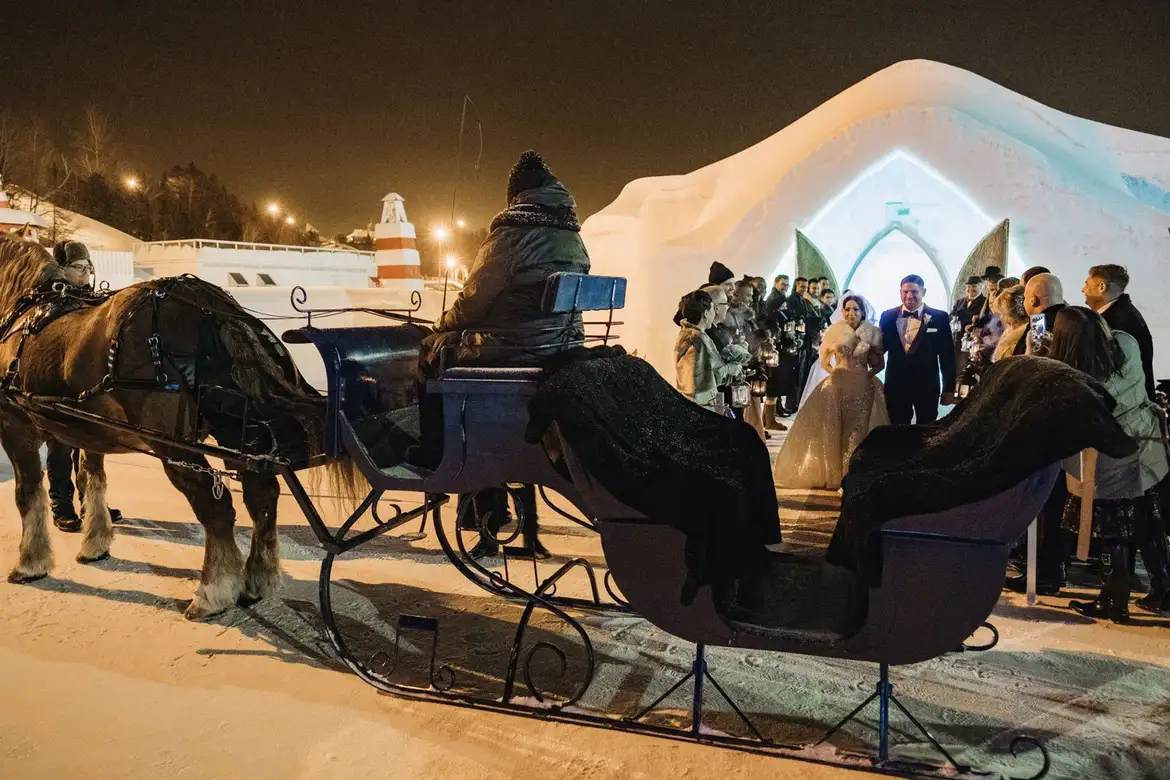 Dreamy Winter Destination Wedding in an Ice Castle in Quebec City ...