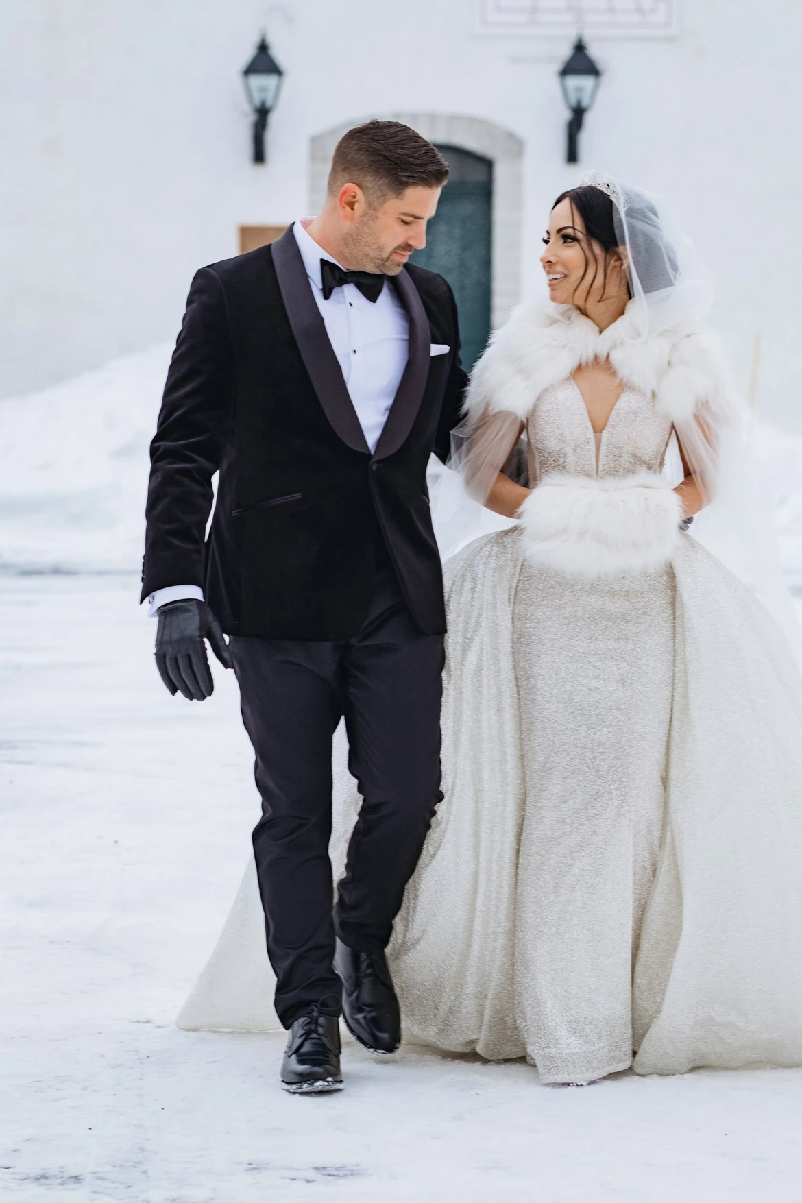 Dreamy Winter Destination Wedding in an Ice Castle in Quebec City ...