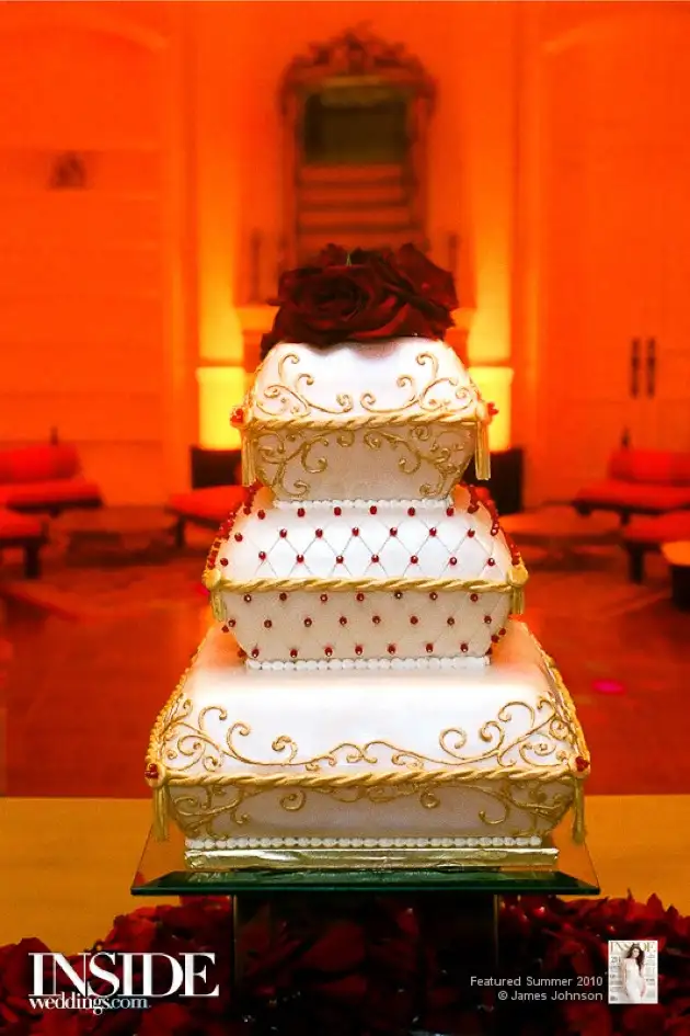 Wedding Cakes With the Midas Touch