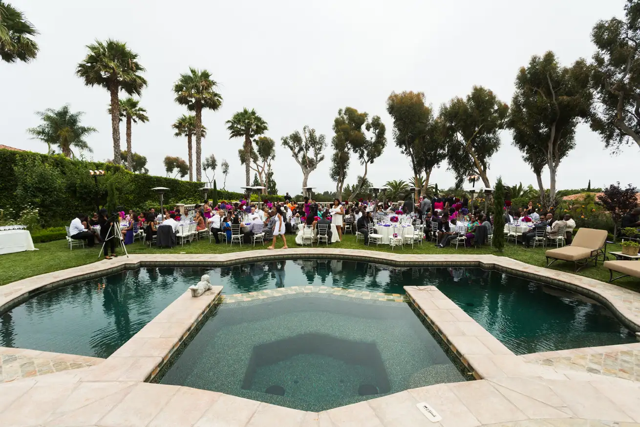 7 Dreamy Poolside Weddings to Inspire Your Summer Event