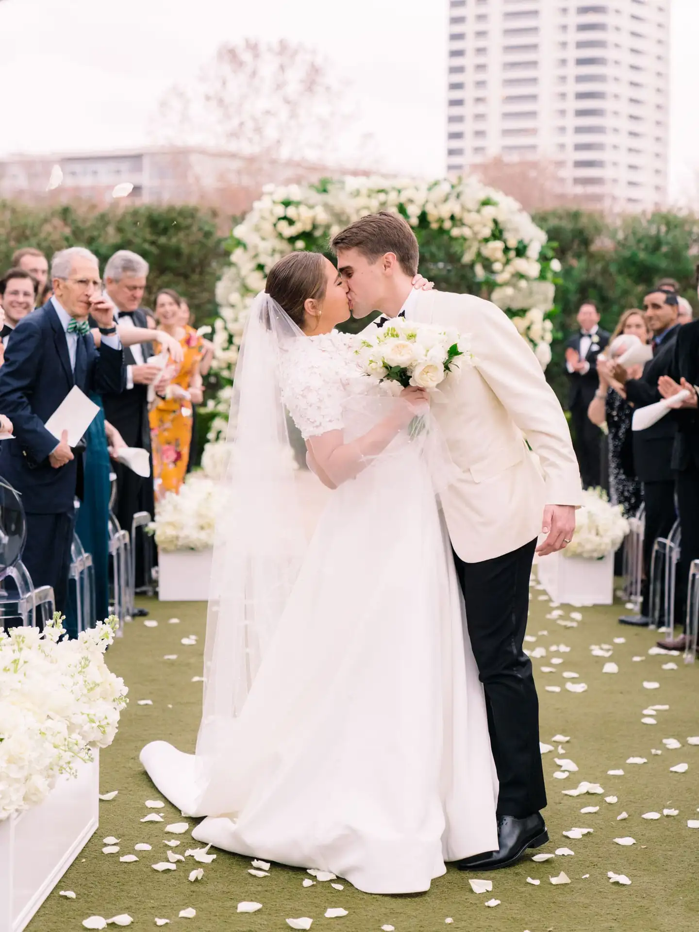 Photos & Inspiration Galleries | Inside Weddings