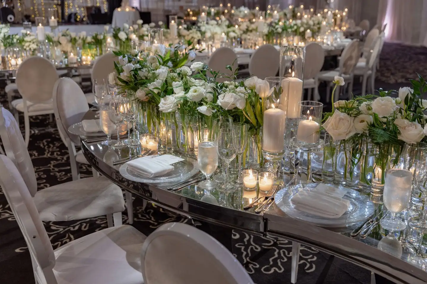 Mirror Serpentine Wedding Reception Table