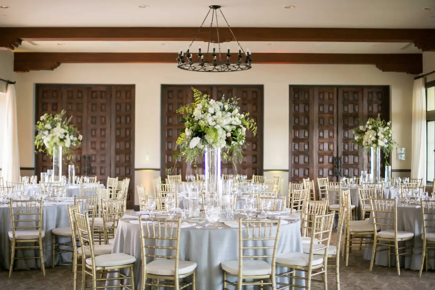 Reception with Classic Color Palette