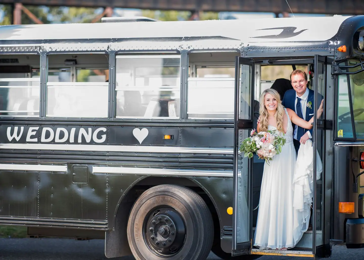 Should You Provide Transportation for Your Wedding Guests?