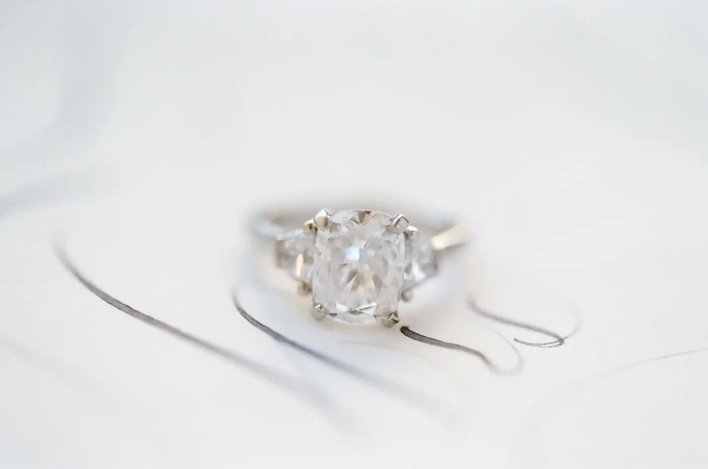 What You Need to Know Before You Purchase an Engagement Ring