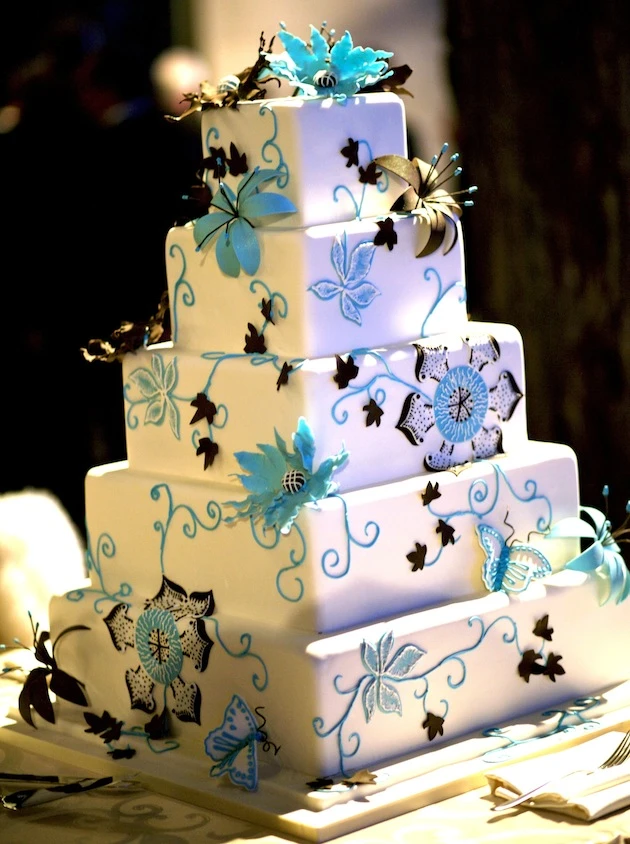 square wedding cake