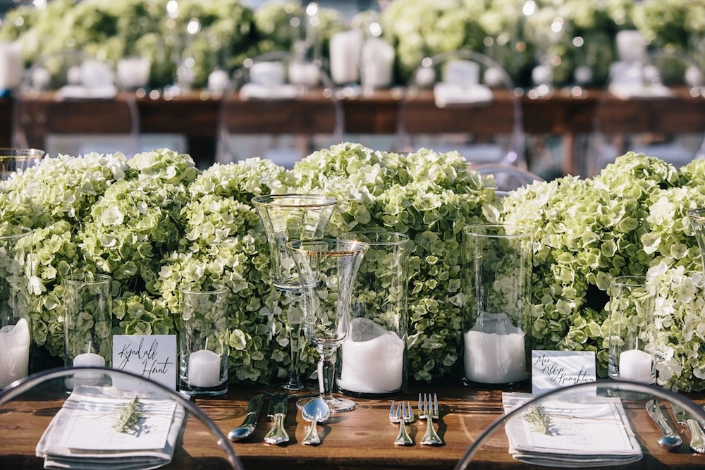 hydrangeas wedding table