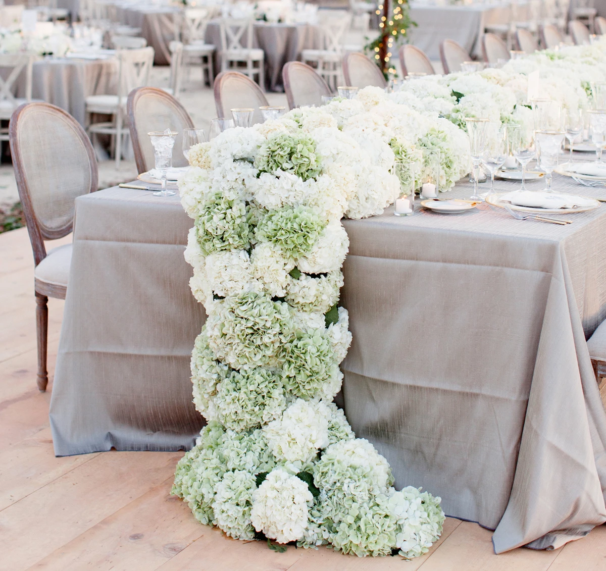 hydrangea table decorations wedding