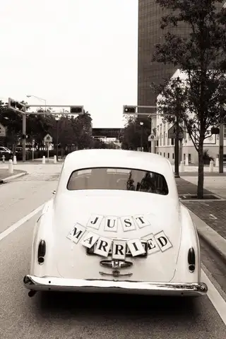 Real Wedding of Brenna McGuire + Brandon Dubinsky - Inside Weddings