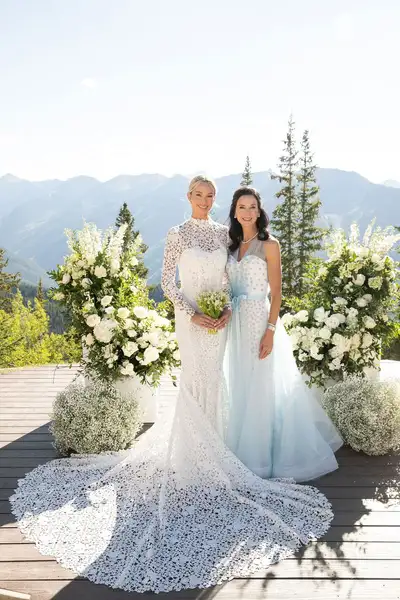 Mother-of-the-Bride Dresses: The Most Fashionable Moms