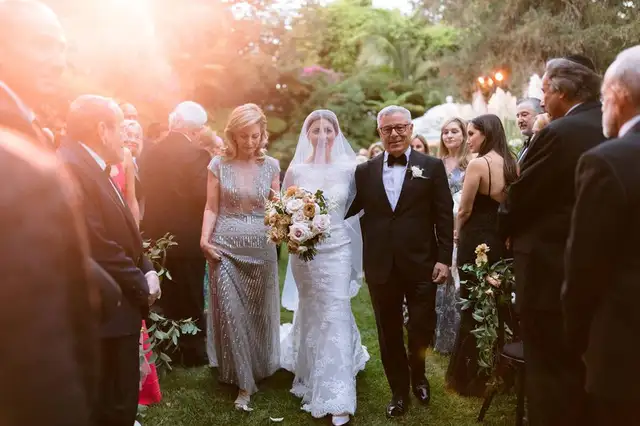 A Perfect Wedding Playlist from Mindy Weiss | Inside Weddings