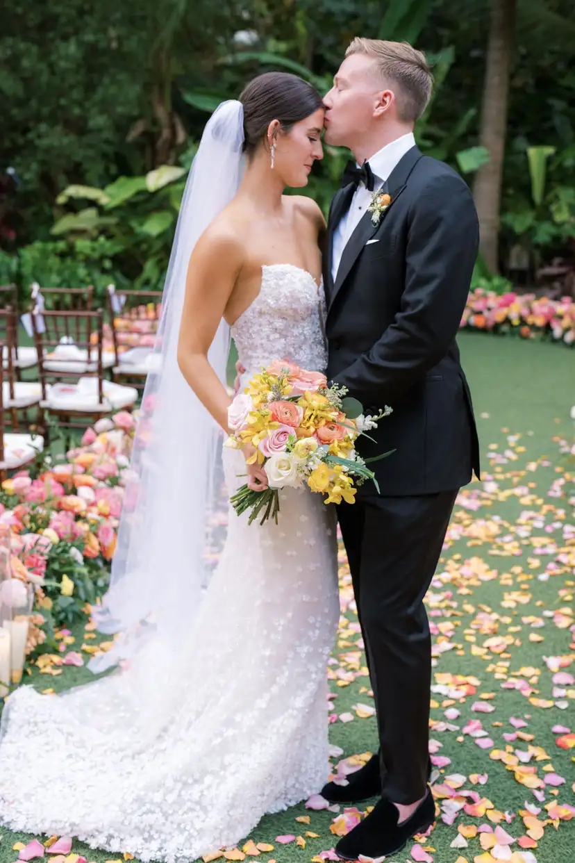 Weddings - Ideas & Inspirations from All Over the World | Inside Weddings