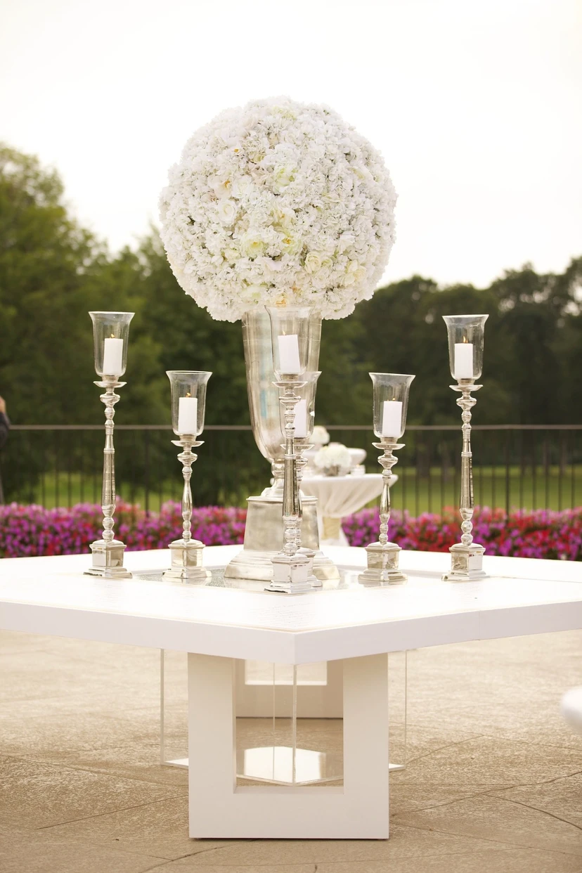 Real Wedding of Former Miss Illinois Catherine Warren - Inside Weddings
